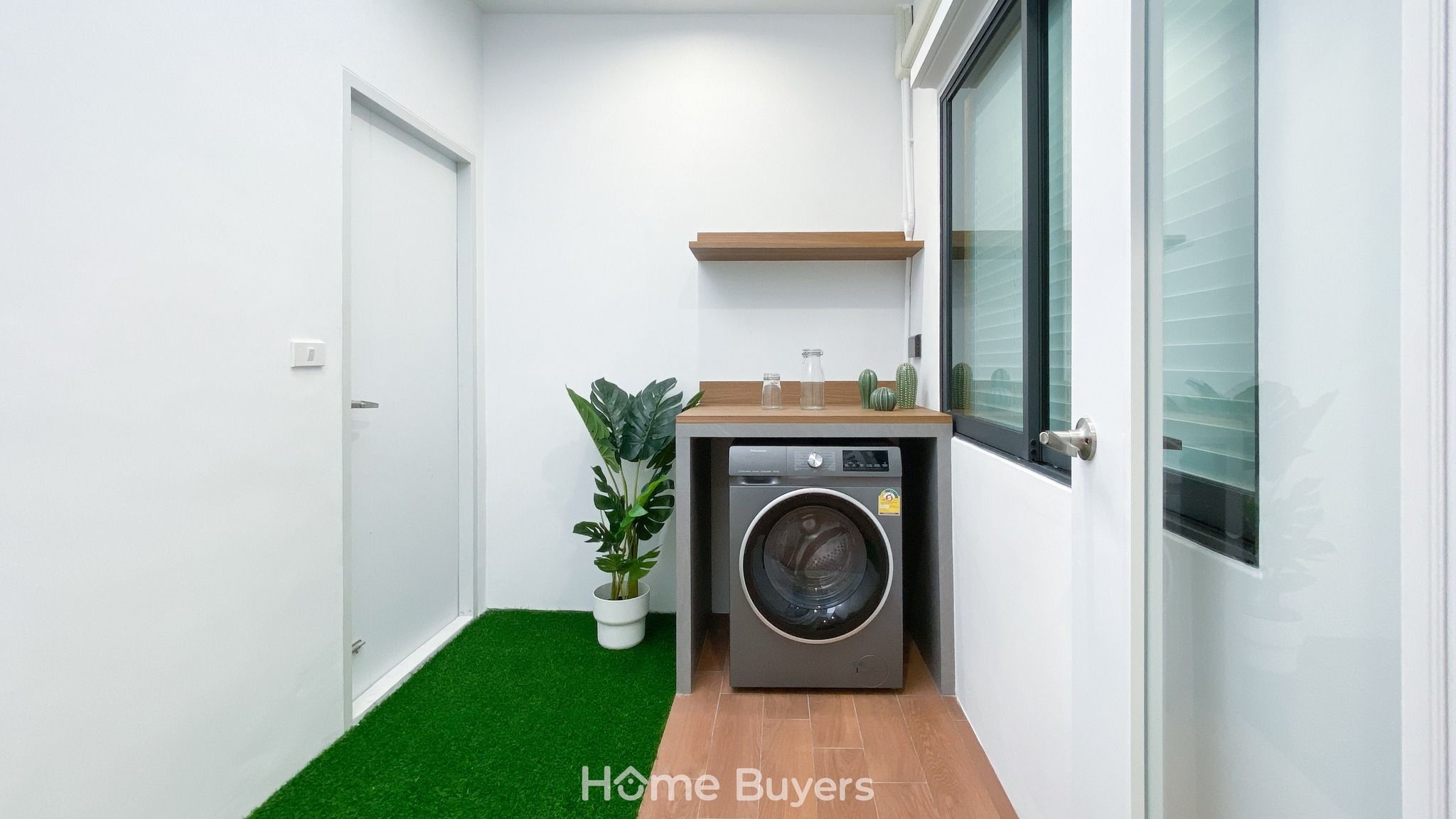 บริษัท บีทีเอ็น พร็อพเพอร์ตี้ จำกัด